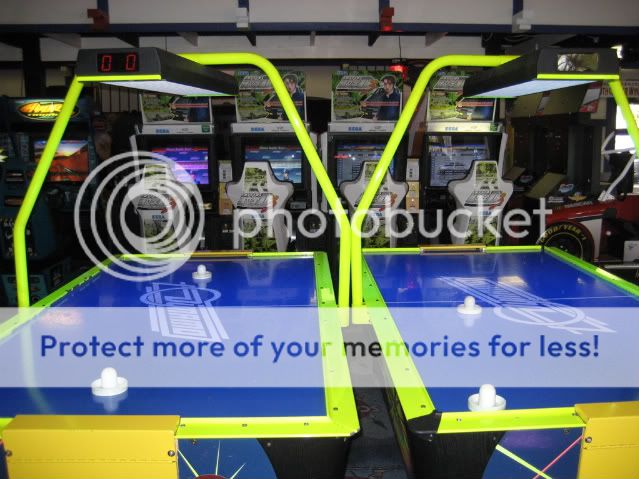 Another arcade documented. Scandia off hwy 80 | Museum of the Game ...